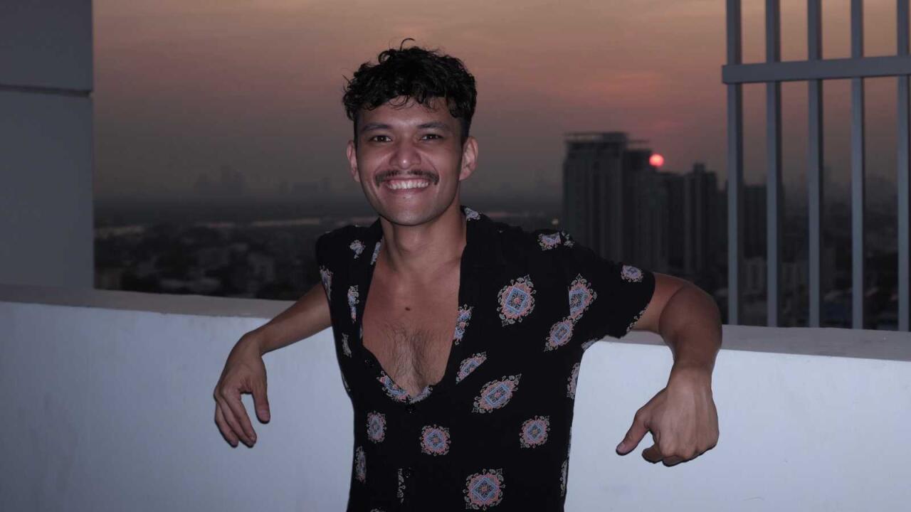 Gay Thai boy Saroj tells us about gay life in Thailand • Nomadic Boys