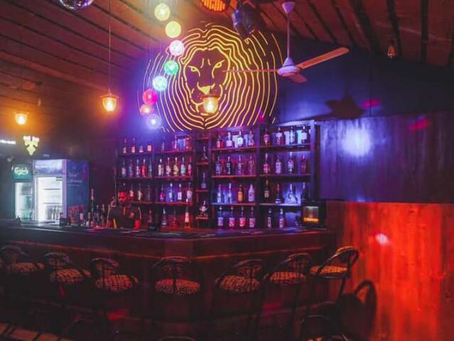 Gay Travel Guide to Negombo • Nomadic Boys