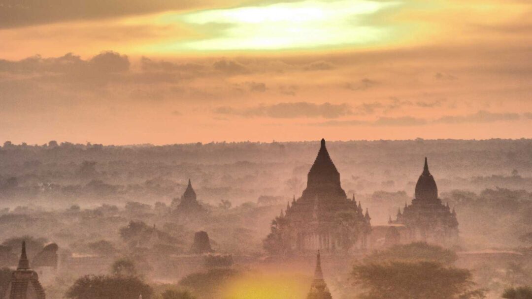 The 5 best spots to watch the sunset and sunrise in Bagan