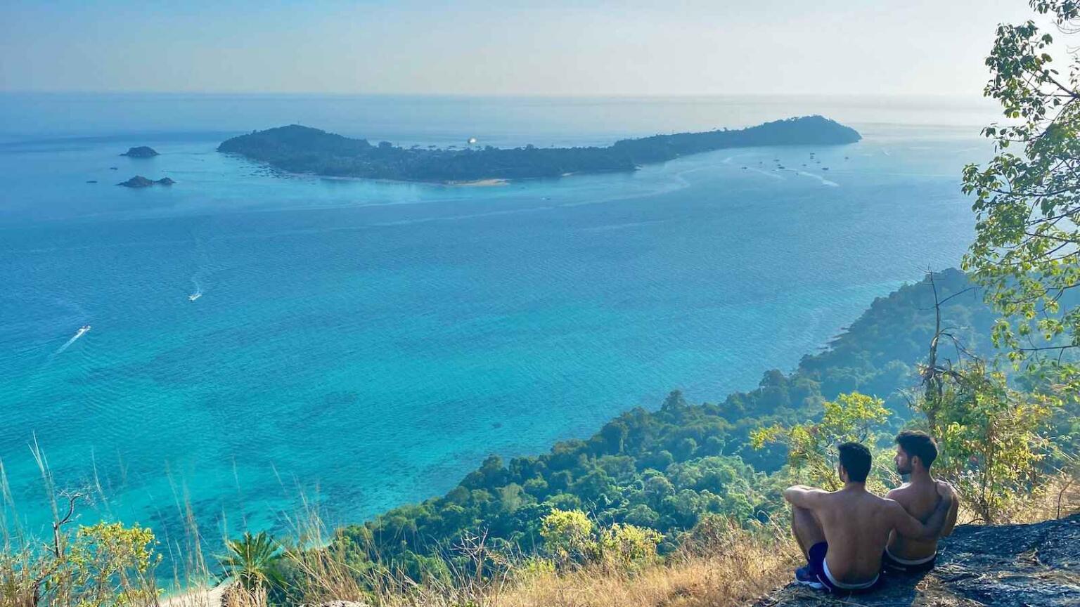 Koh Adang: travel guide to Koh Lipe's secret sister • Nomadic Boys