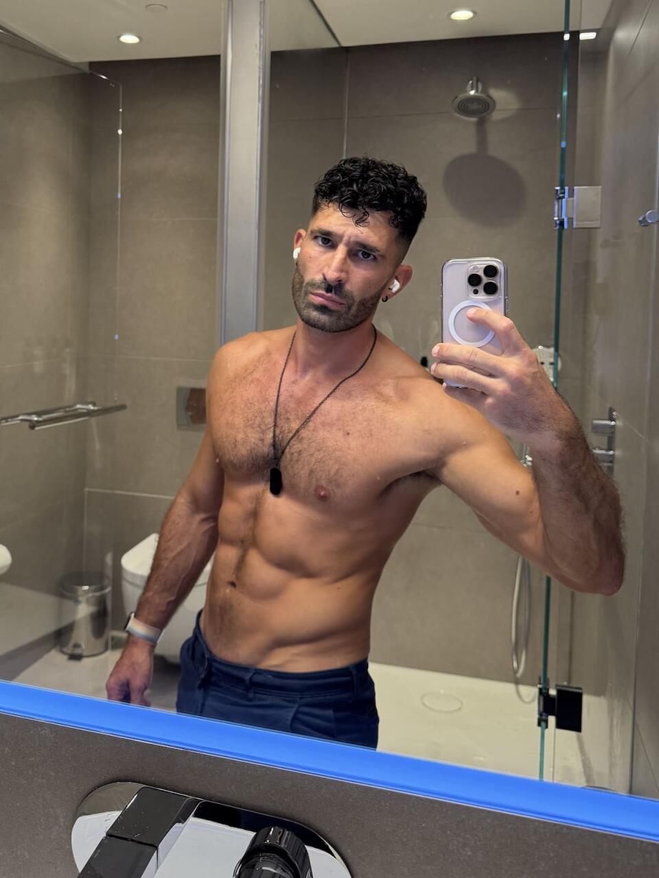 Gay Travel Guide to Bahrain: safety tips, bars, clubs & hotels ...